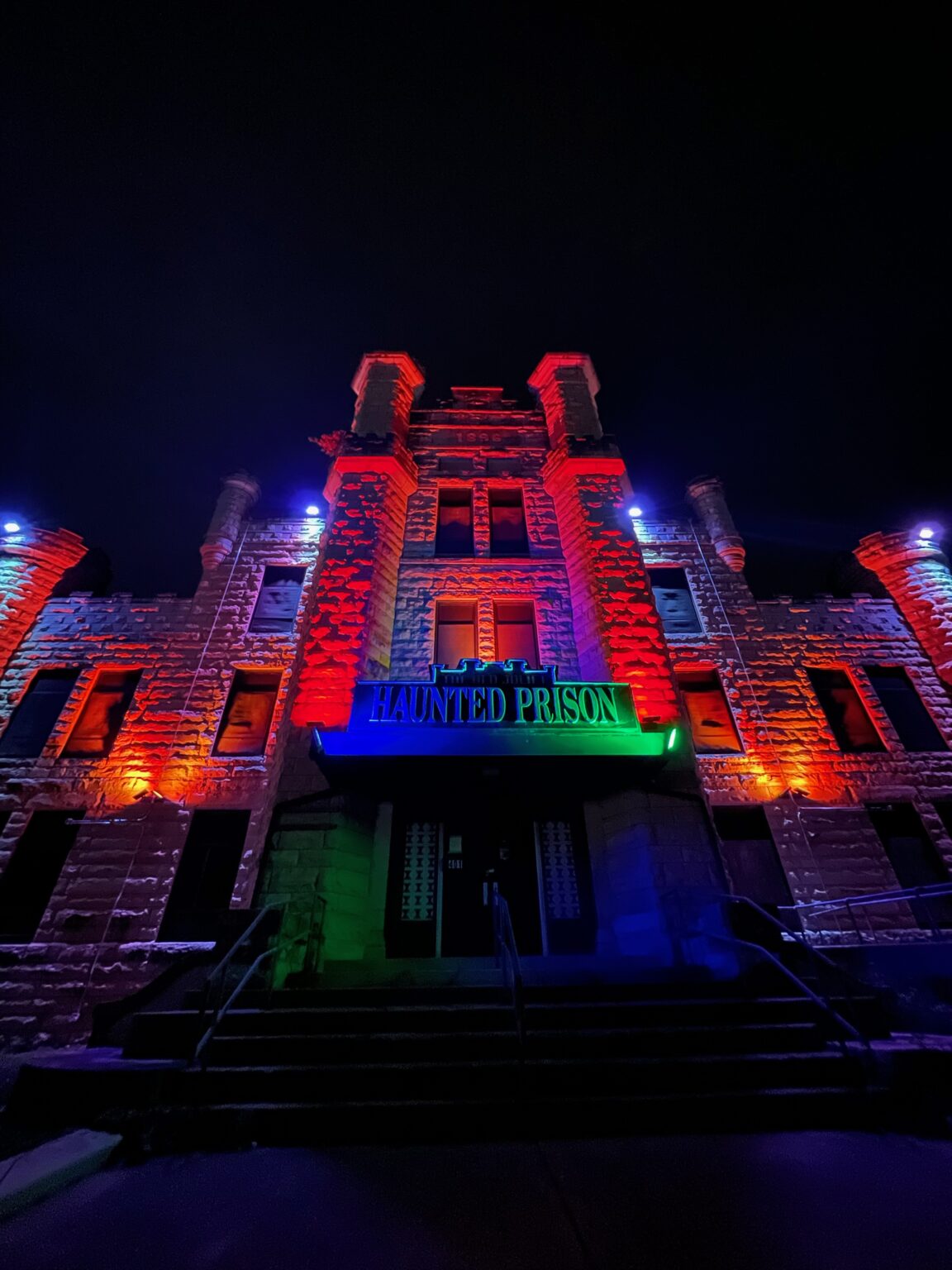 Lost Souls Haunted Bus Tour 2023: Night 1 - Haunted Houses Chicago